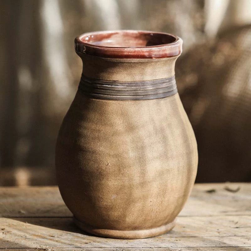 Rustic Distressed Pottery Bouquet Vase – RusticReach